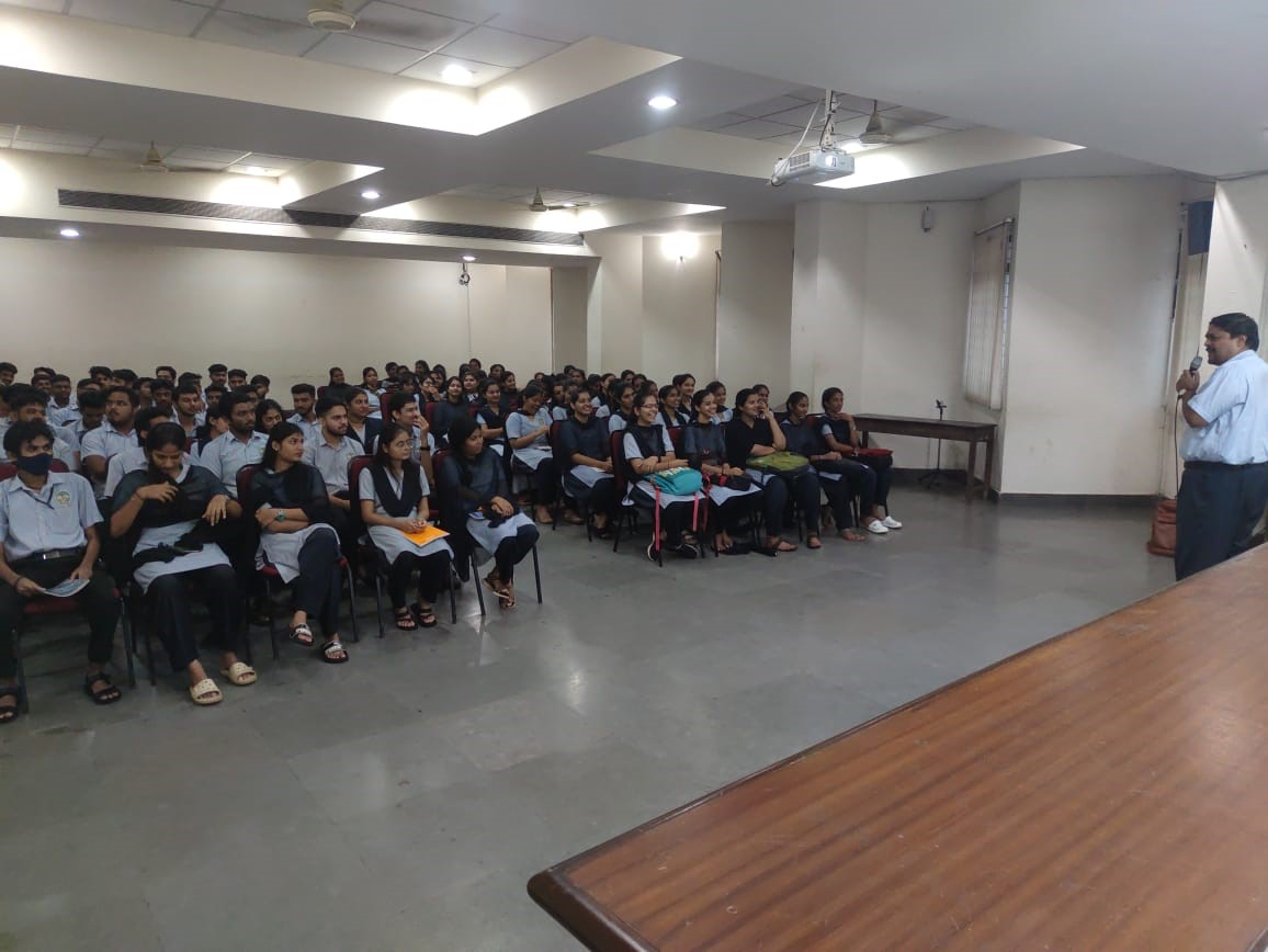 Mapping Your Future: Exploring Career Opportunities after Graduation ...